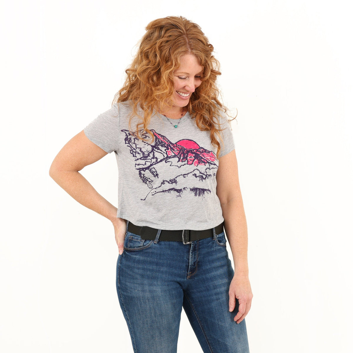 Midnight Mountain Women's Flowy Crop Top – Slow Loris